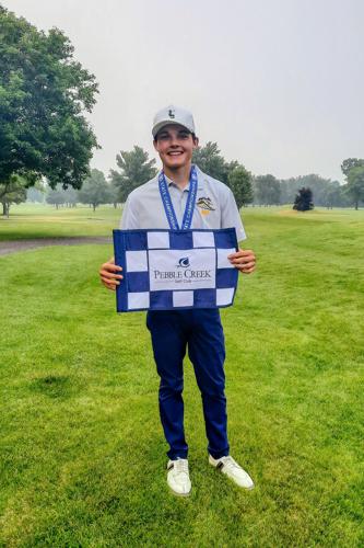 Witherow, grandson of locals, defends Class A boys individual golf ...