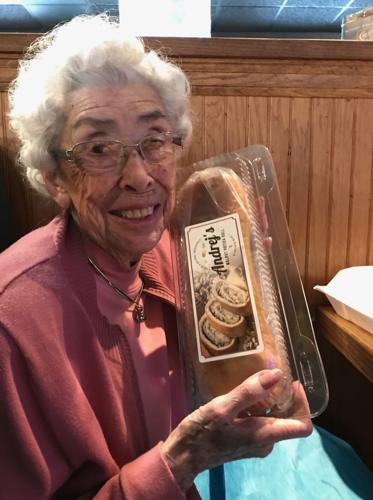 In memory of a gracious lady, Beatrice Andrews Schmidt | Columnists ...
