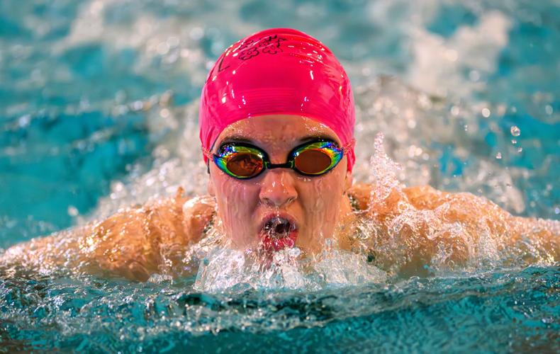 Giants swim by Wolverines | Sports | mesabitribune.com