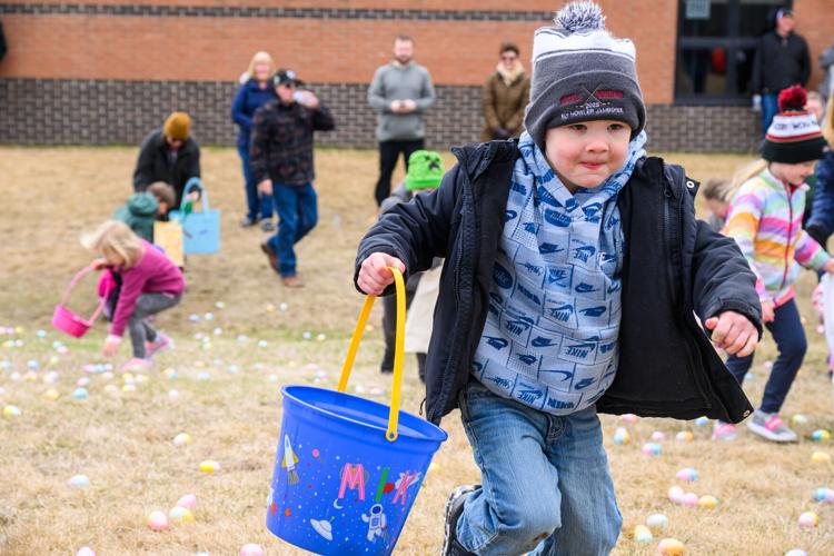 Mountain Iron Easter Egg Hunt | Gallery | mesabitribune.com