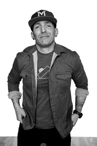 Hibbing native, comedian brings show to hometown | Local ...