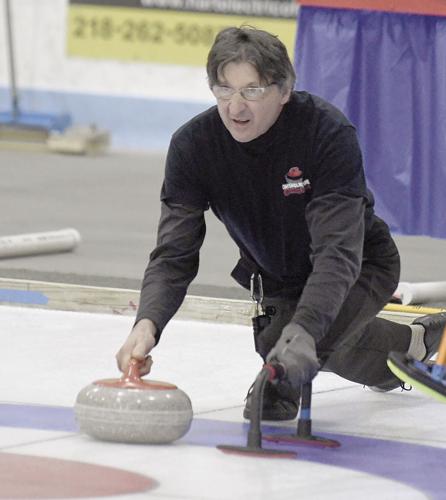 Perkovich downs Pustovar for Senior Last Chance title | Sports ...