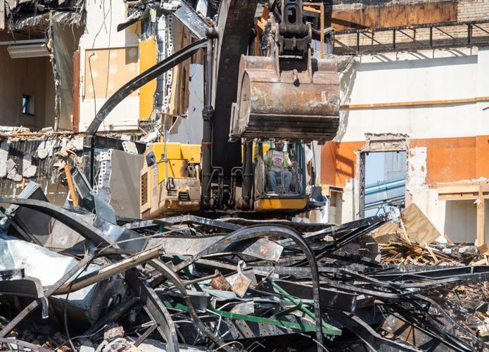 Malone Hall Demolition | Gallery | mesabitribune.com
