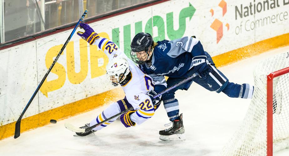 Kampsula's late goal lifts H/C past C/E/C | Sports | mesabitribune.com