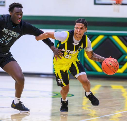Mesabi Range-Dakota College Men's Basketball | Gallery | mesabitribune.com