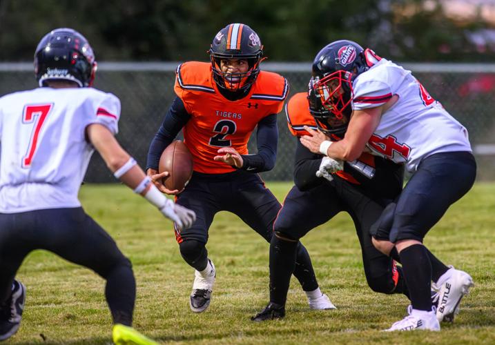 Cherry-Mesabi East Football | Gallery | mesabitribune.com