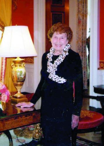 Newspaper founder dies at 96; Ponikvar was a pillar of Chisholm | Local ...