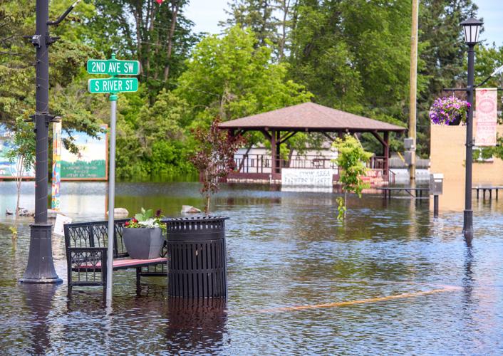 Cook Flooding | Gallery | mesabitribune.com