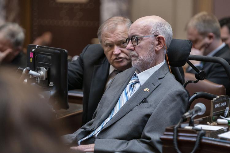 Tomassoni bids farewell to Senate | News | mesabitribune.com