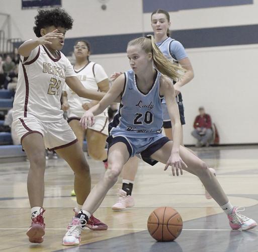 'Jacket girls 5 takes down Hunters | Sports | mesabitribune.com