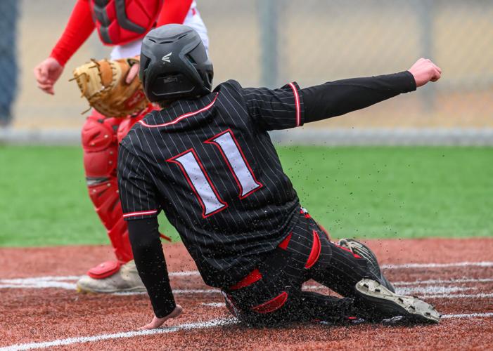 Giants shine in 4-1 win over Gobblers | Sports | mesabitribune.com