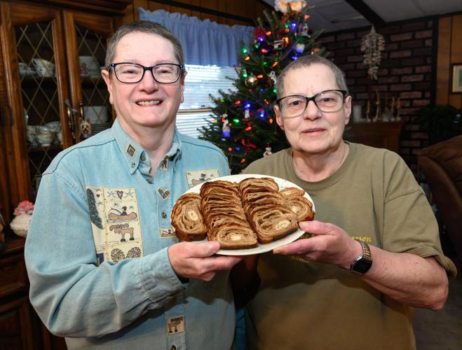 Gilbert Grahek sisters carry on potica tradition | Local ...