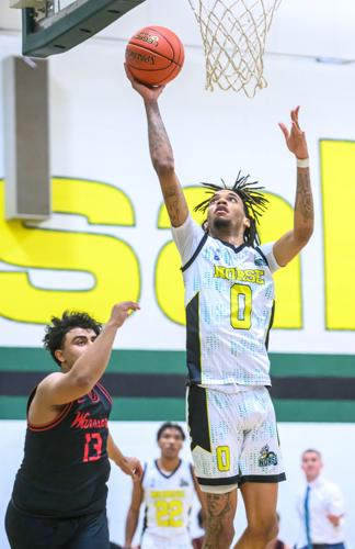 Mesabi Range-Ridgewater Men's Basketball | Gallery | mesabitribune.com