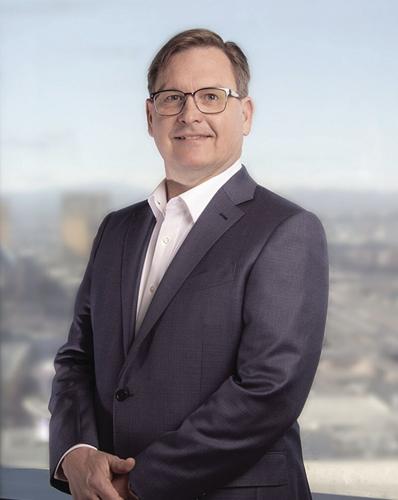 PAYING IT FORWARD: $250,000 gift a good way to give back for Raduenz ...