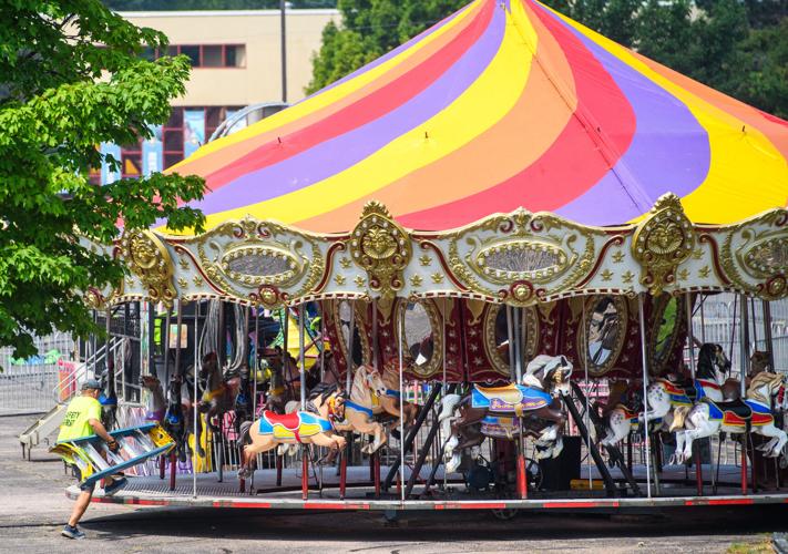 Setting Up the Fair | Gallery | mesabitribune.com