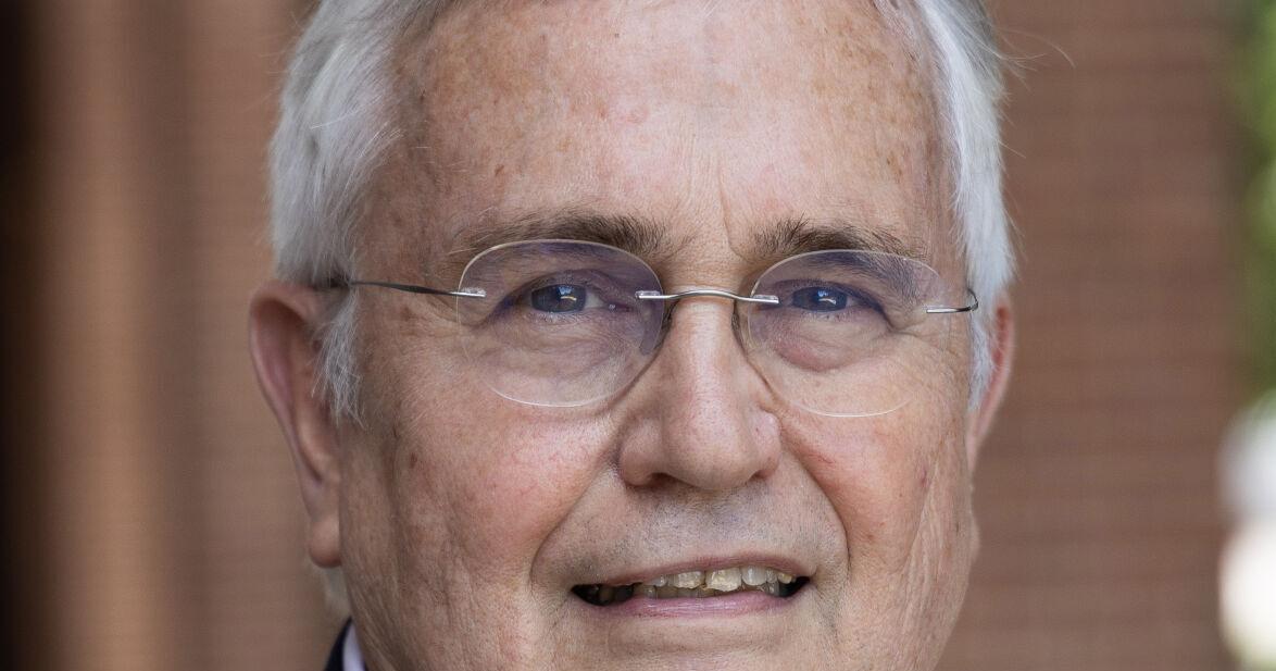 Fanciful gifts for Kentucky politicians | Columns | messenger-inquirer.com