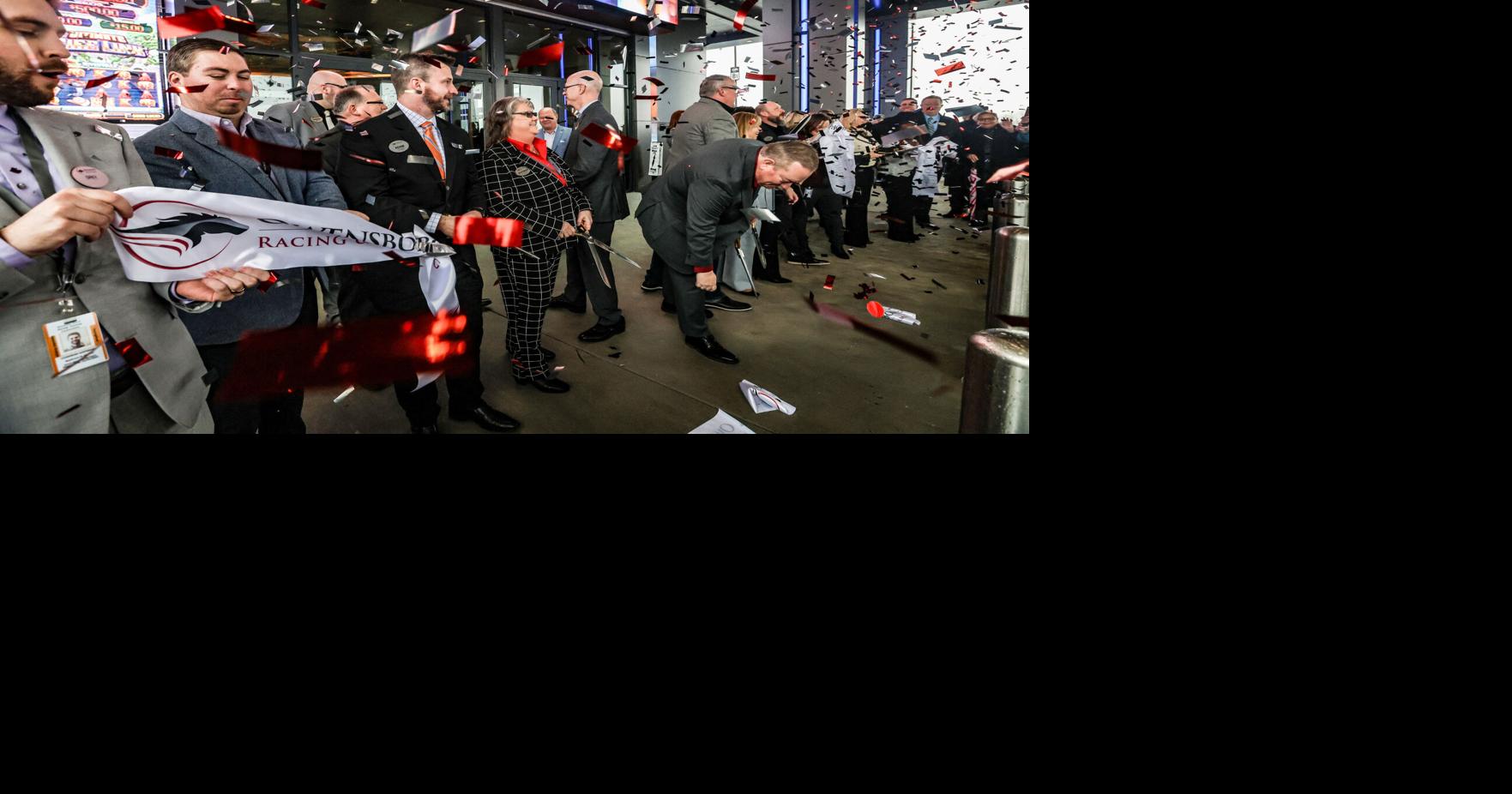 Crowd turns out for Owensboro Racing & Gaming opening | Local News ...
