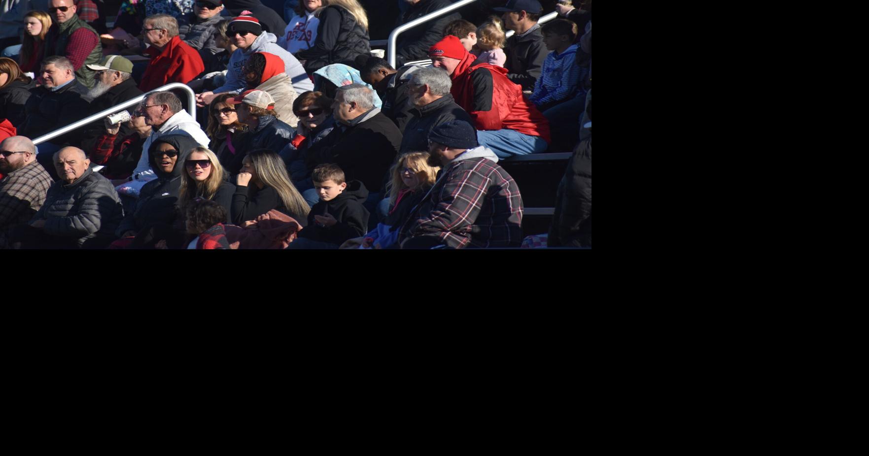 Turkey Tradition: OHS fans spend holiday watching football team ...