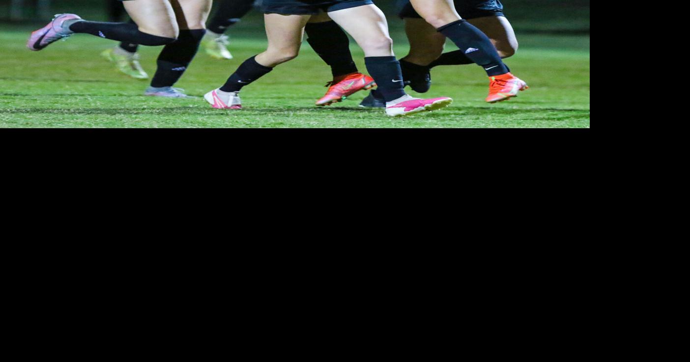 Late goal lifts Lady Panthers | Sports | messenger-inquirer.com