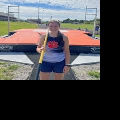 Hayes has embraced competing in the pole vault | Grayson County ...