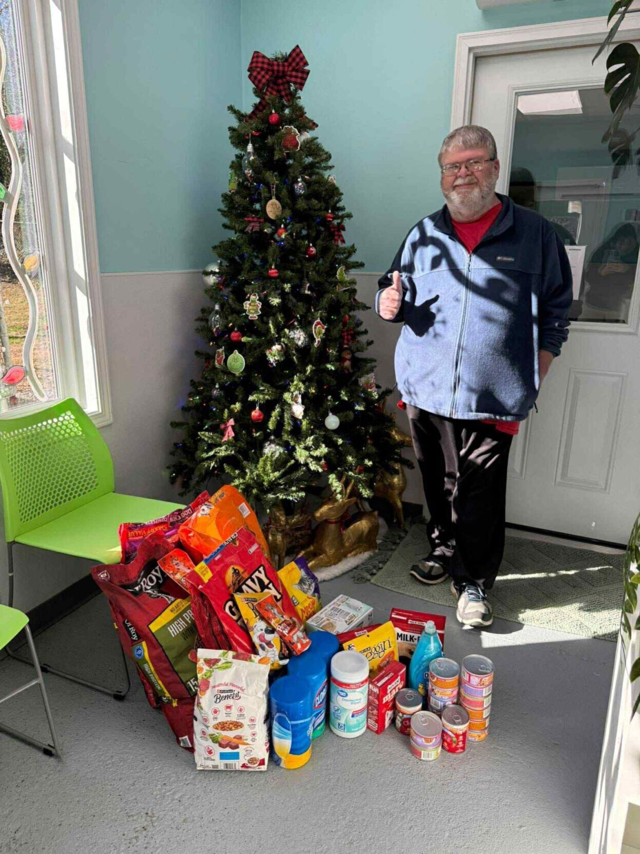 WWA donates supplies to animal shelter | | messenger-inquirer.com