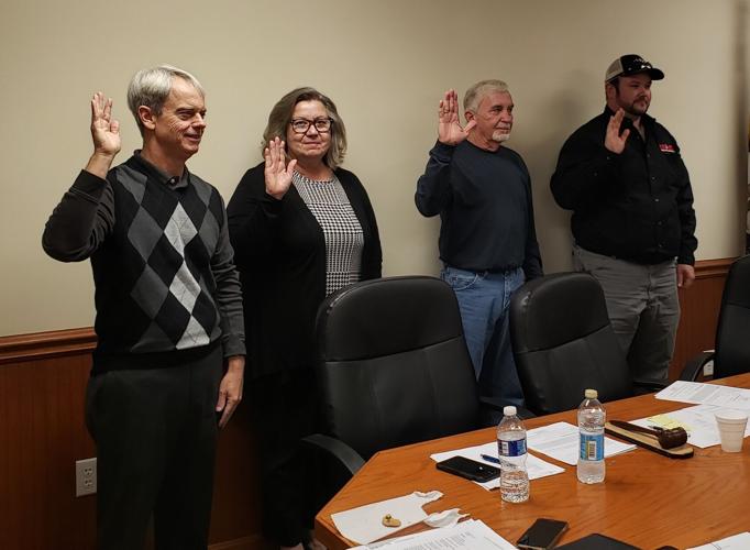 Caneyville, Clarkson swear in officials | Grayson County | messenger ...