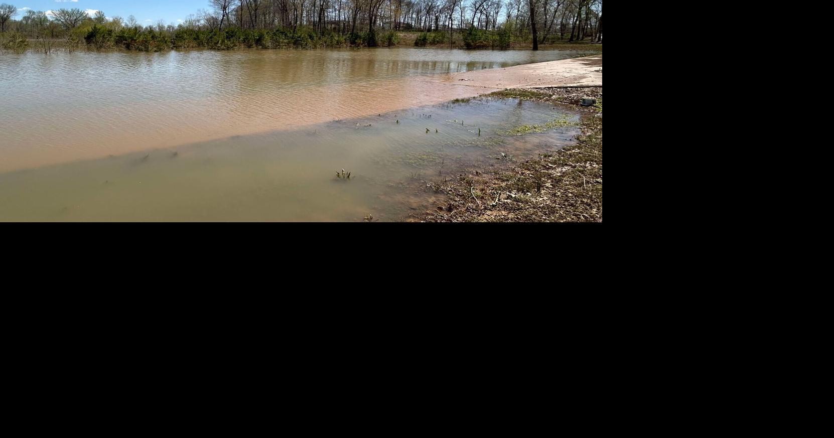 Damaged reservoir spillway causes flooding in Marshall County ...