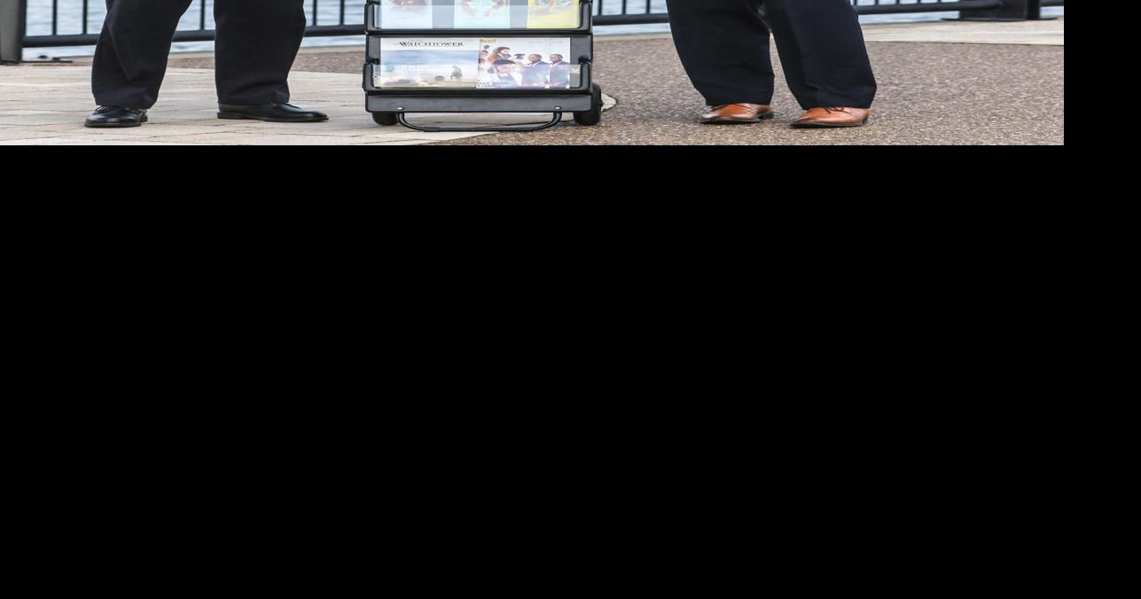 Mobile Ministry: Jehovah’s Witnesses ramp up public evangelism after ...