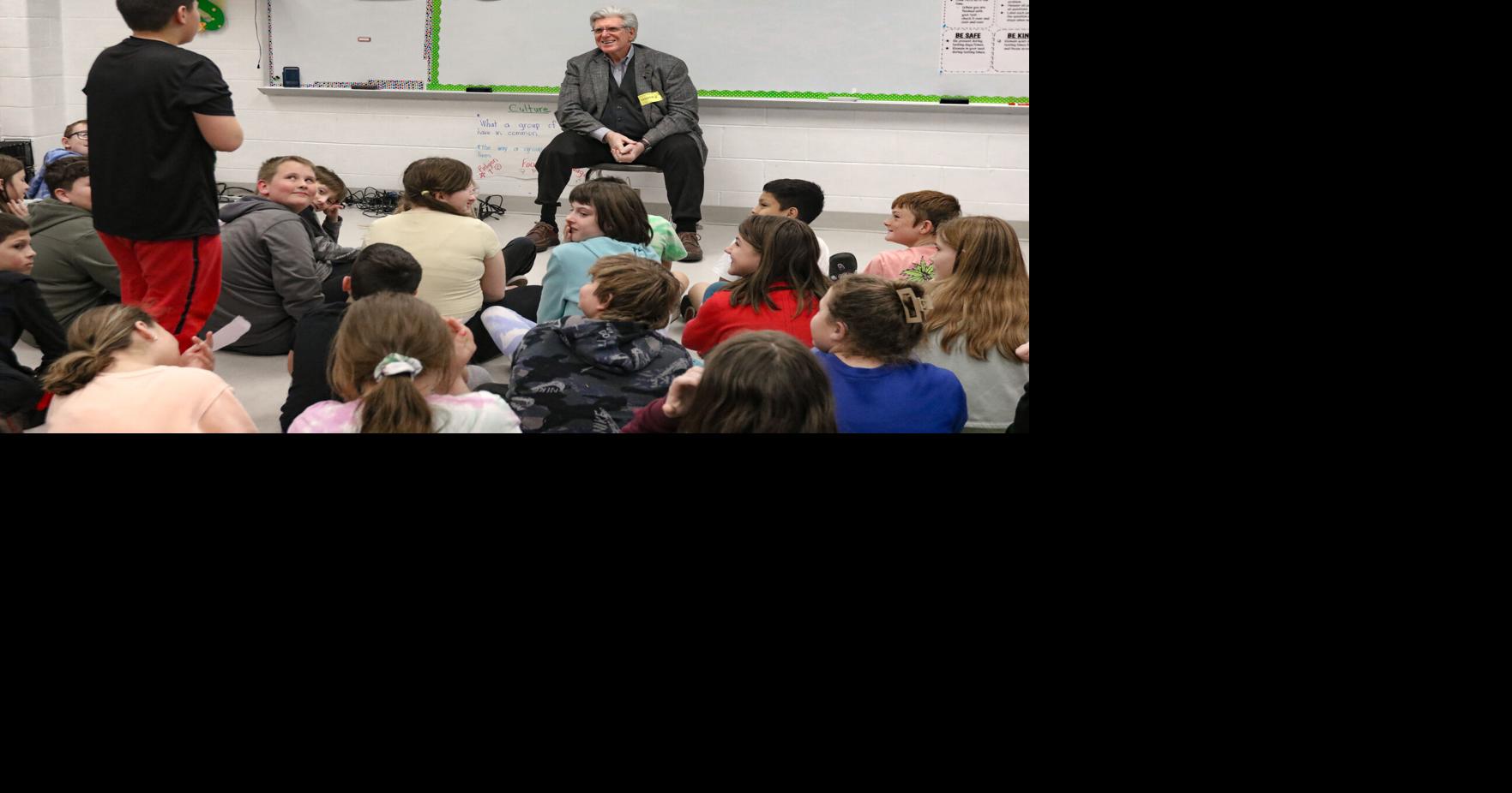 Watson talks government with elementary students | News | messenger ...