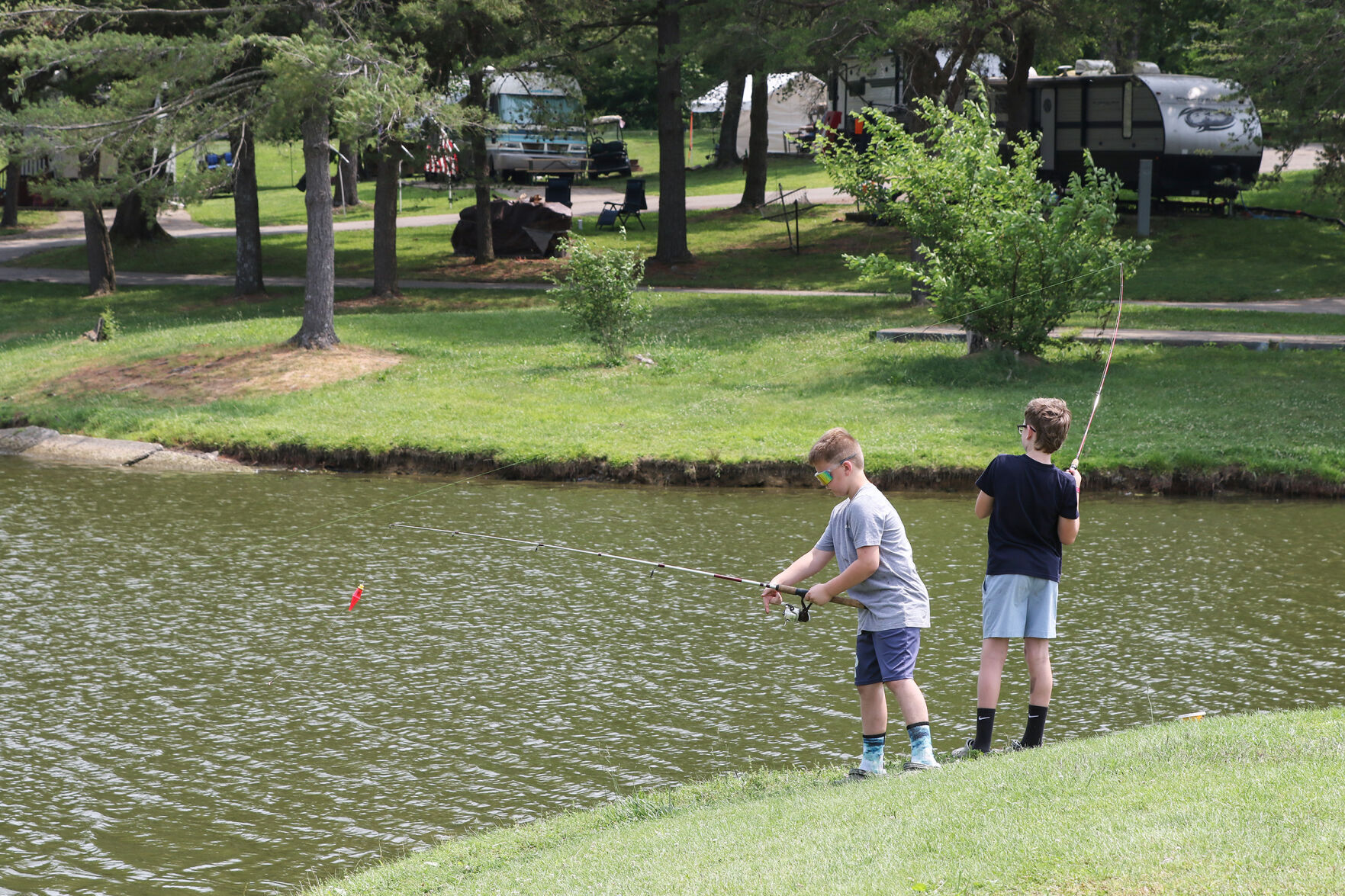 Features | messenger-inquirer.com