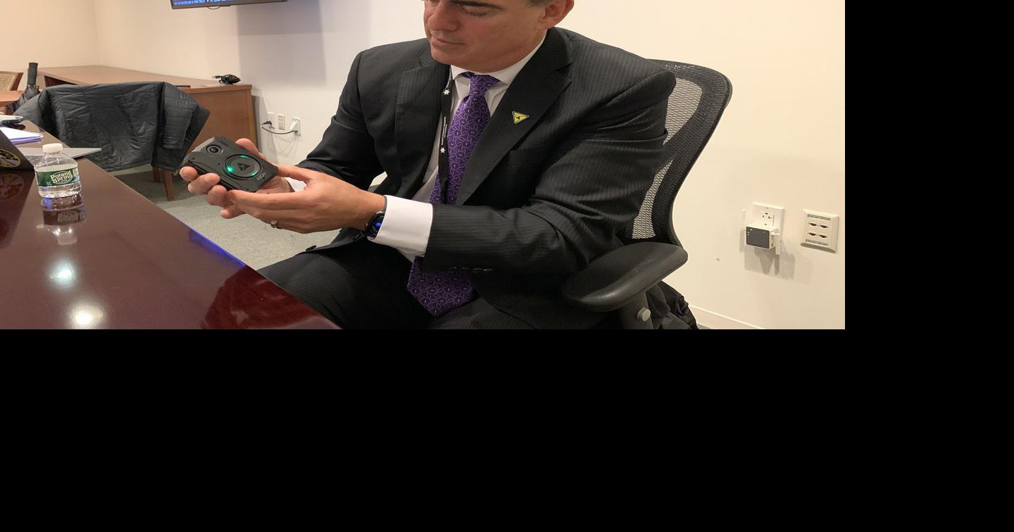 Axon rolls out the next level of police technology: Live-streaming body ...