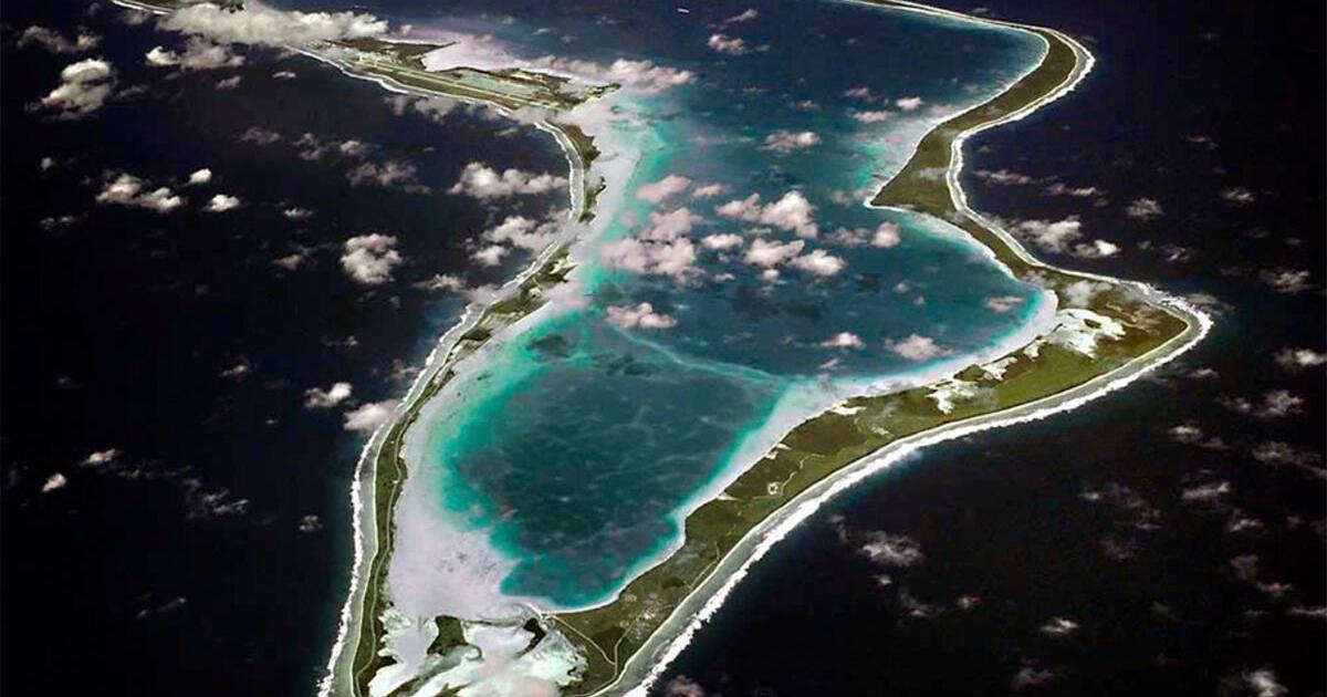 Trump slams UK deal to hand over Chagos Islands after he previously ...