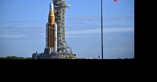 messenger spacecraft launch