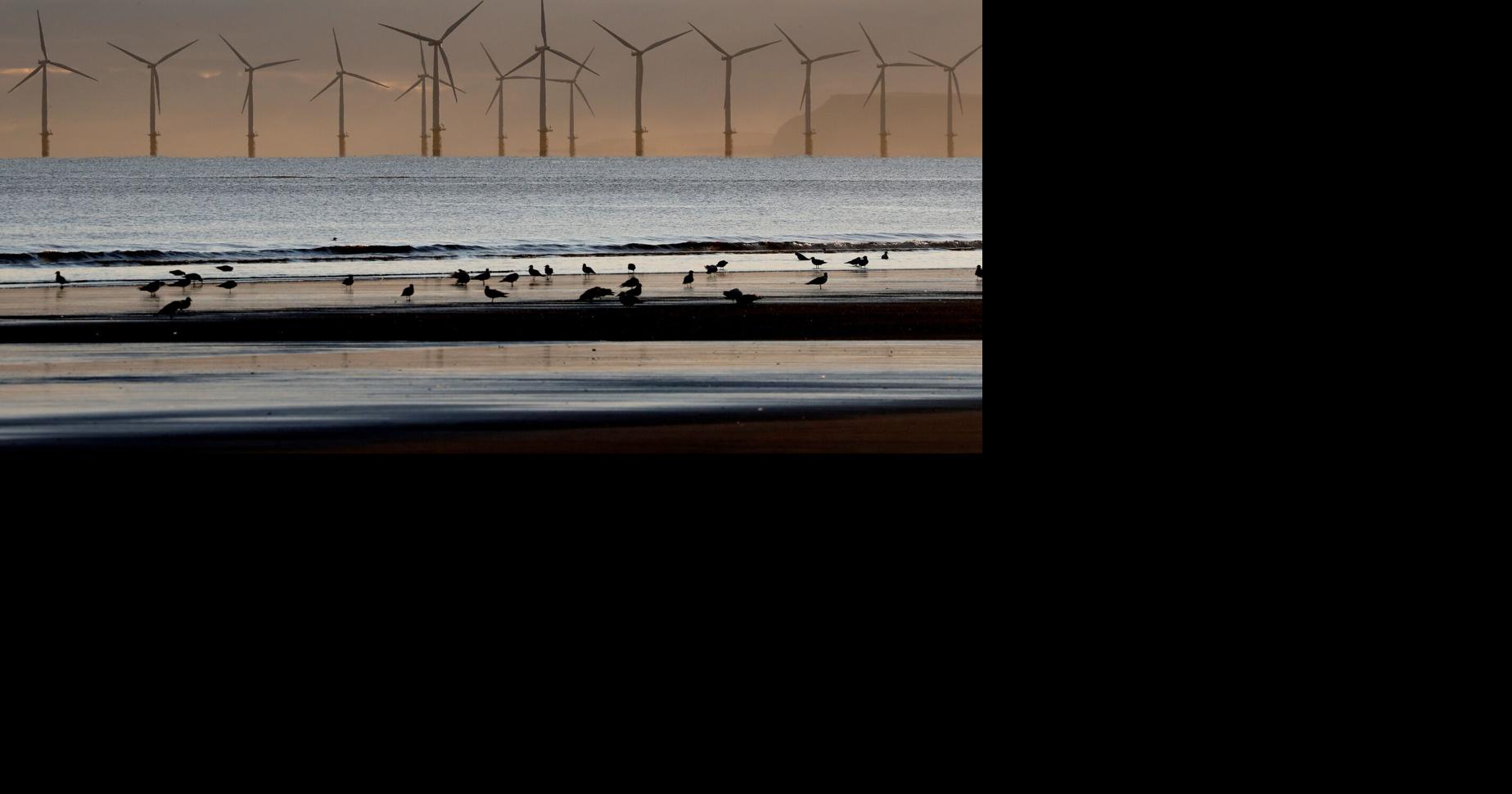 The UK government has set a target of an 87% cut in carbon emissions by ...