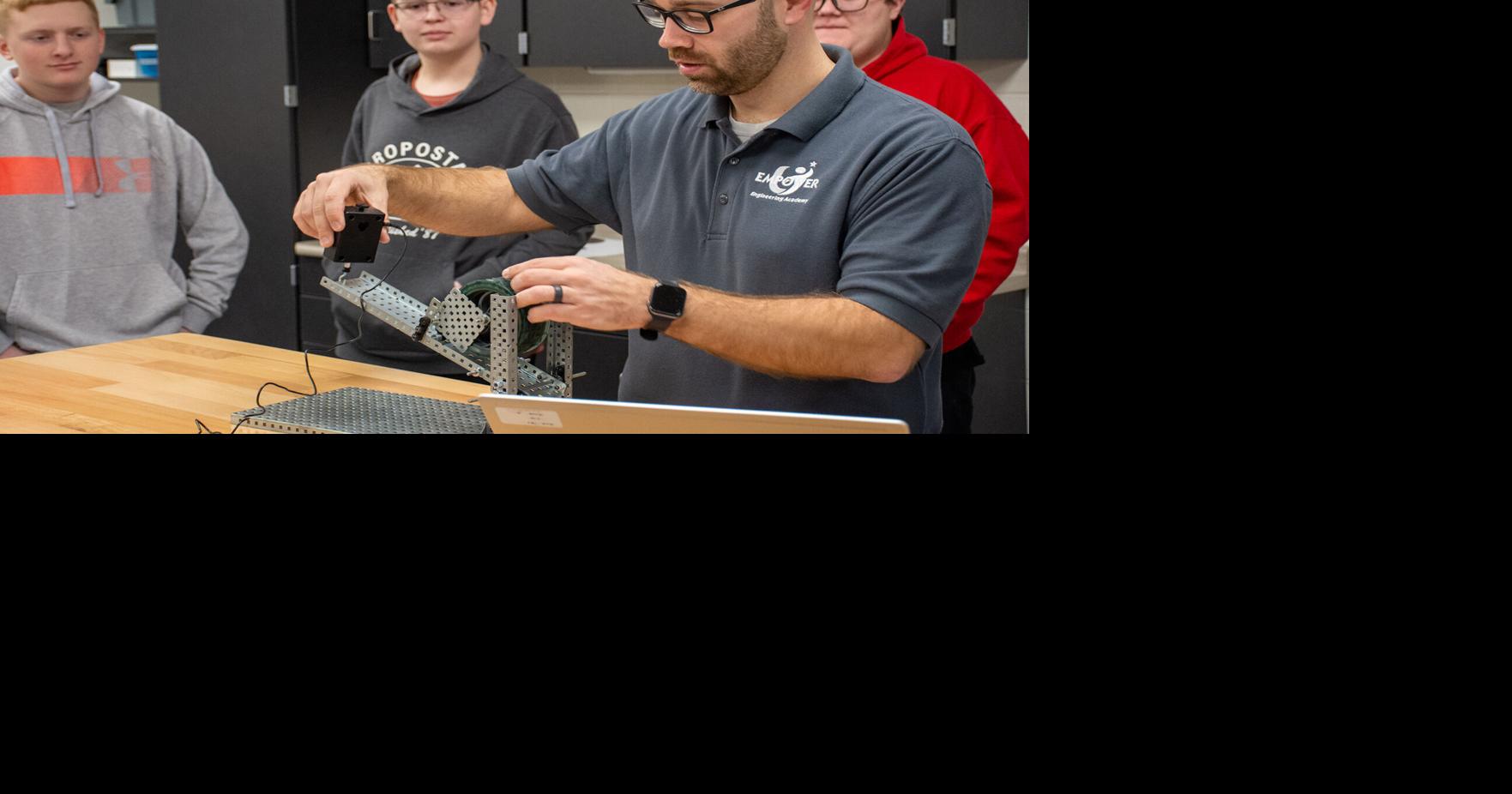 Empower U: DCPS program works to advance students' futures | Features ...