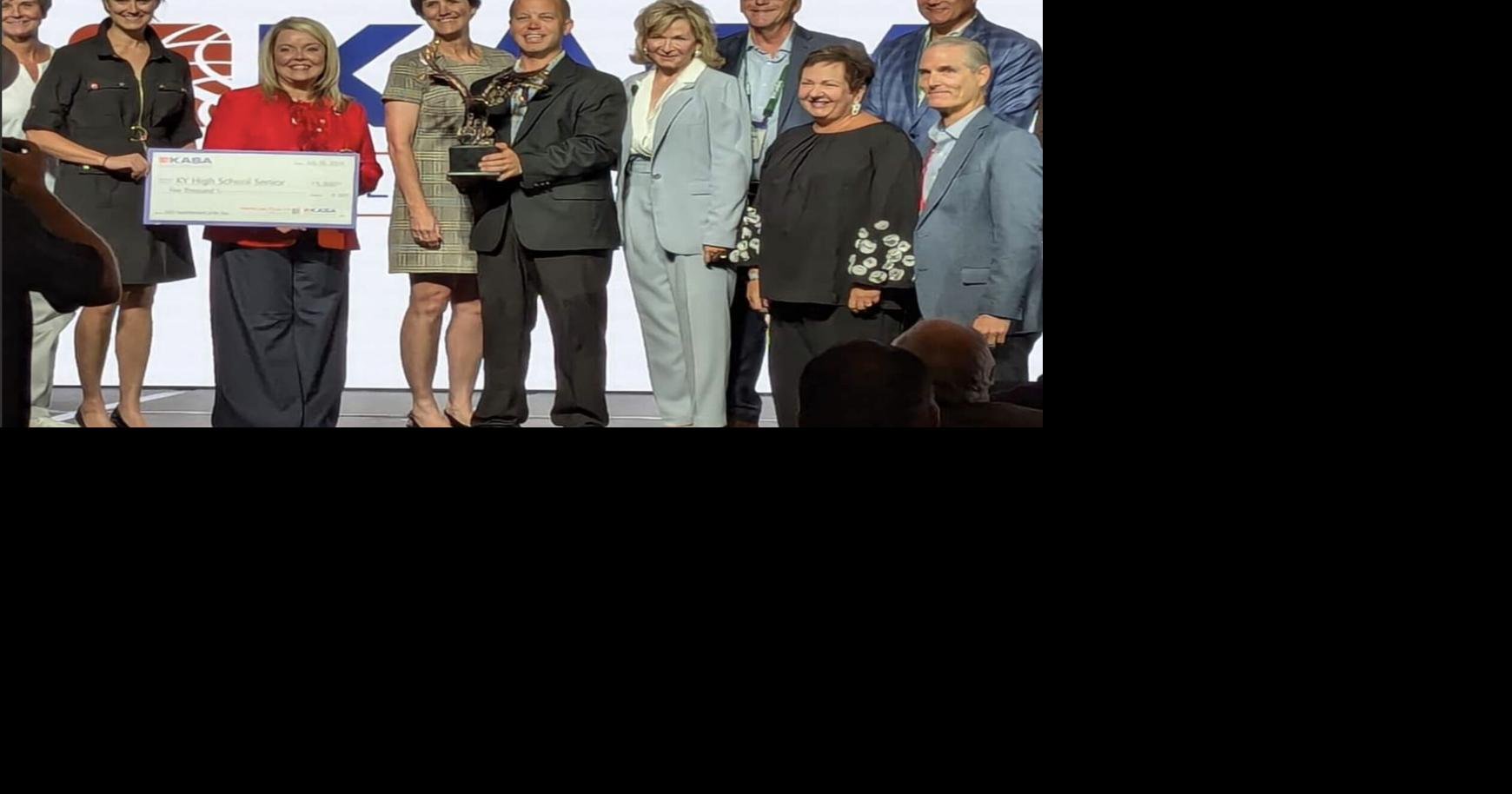 Carter named 2025 Superintendent of the Year | News | messenger ...