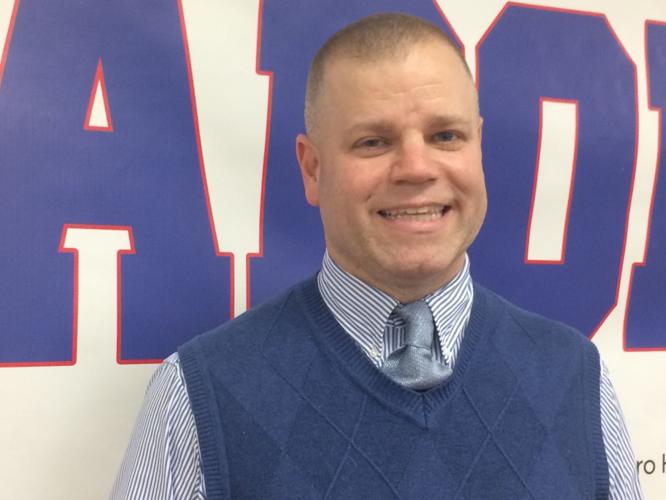 Edge named new Apollo football coach | Sports | messenger-inquirer.com