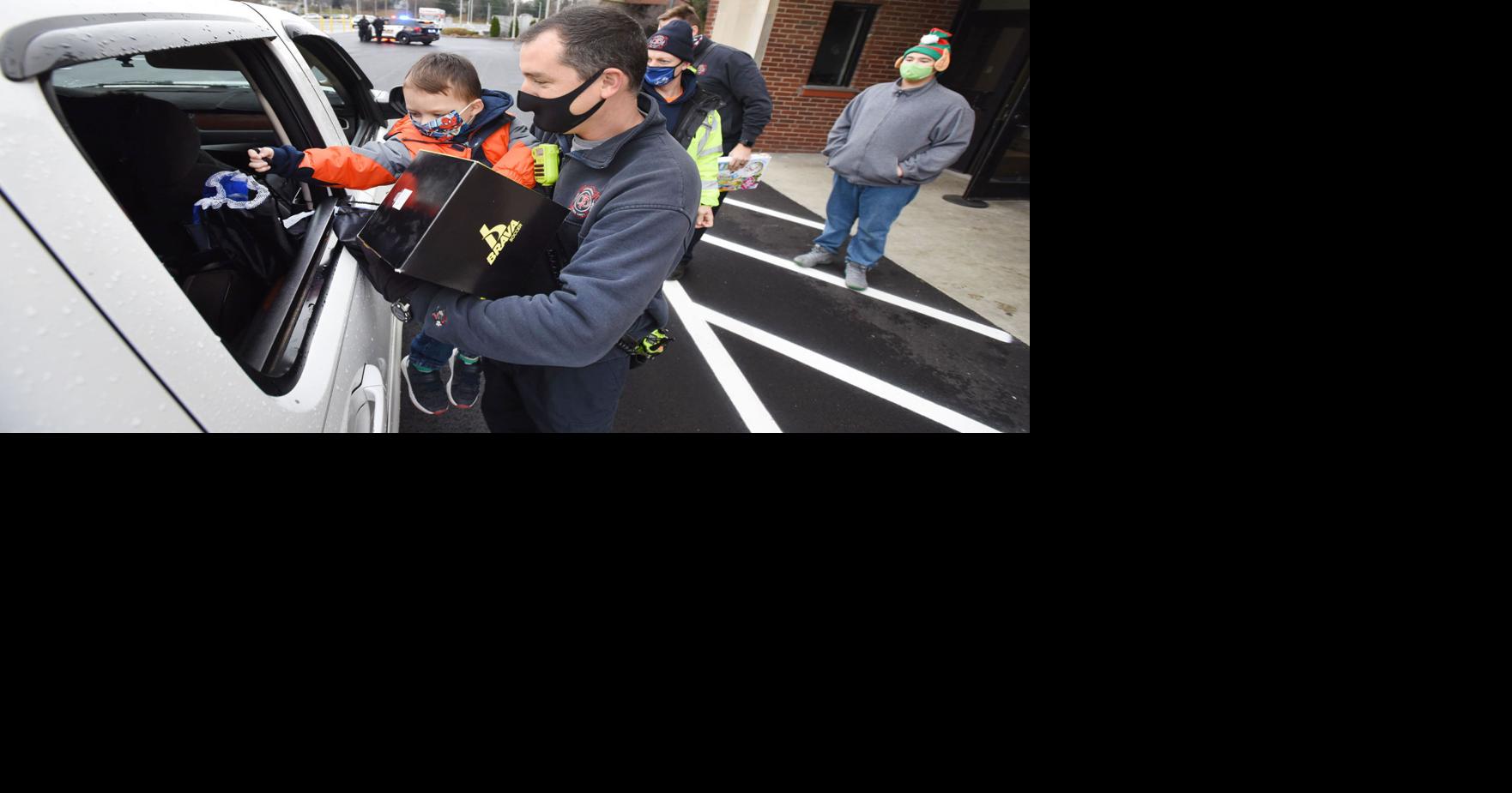 Goodfellows Club delivers on annual Christmas celebration | Goodfellows ...