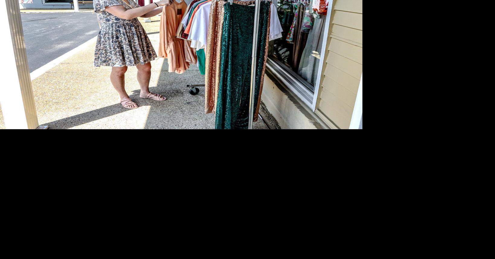 Summer shopping: Chamber hosts event to support local businesses | News ...