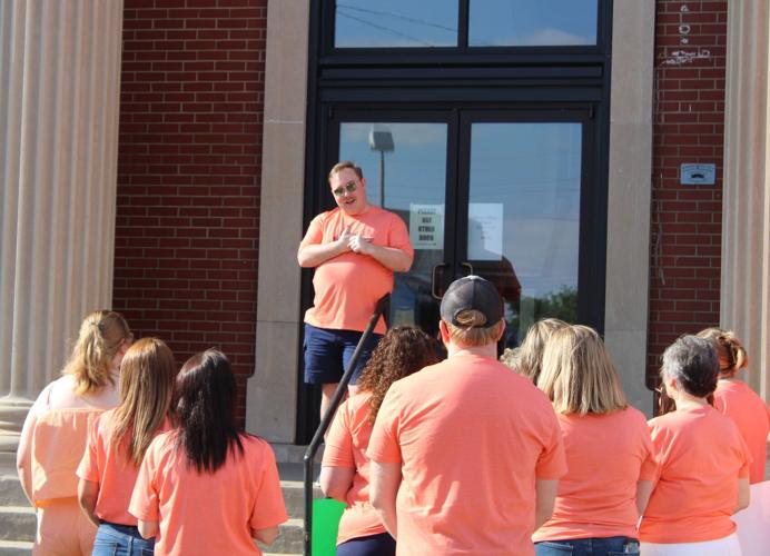 GCS employees hold rally for higher wages | News | messenger-inquirer.com