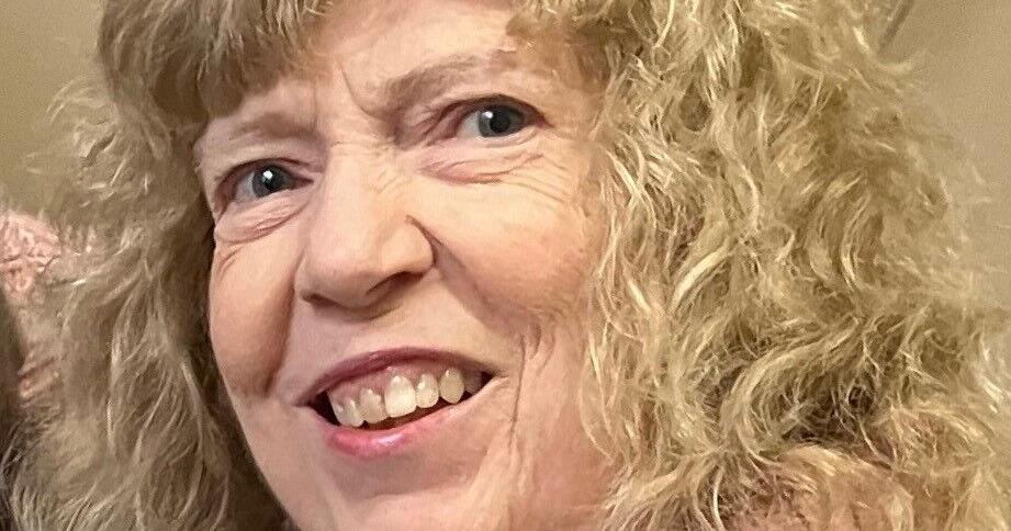 Sharon Eileen Smith | Obituaries | metropolisplanet.com