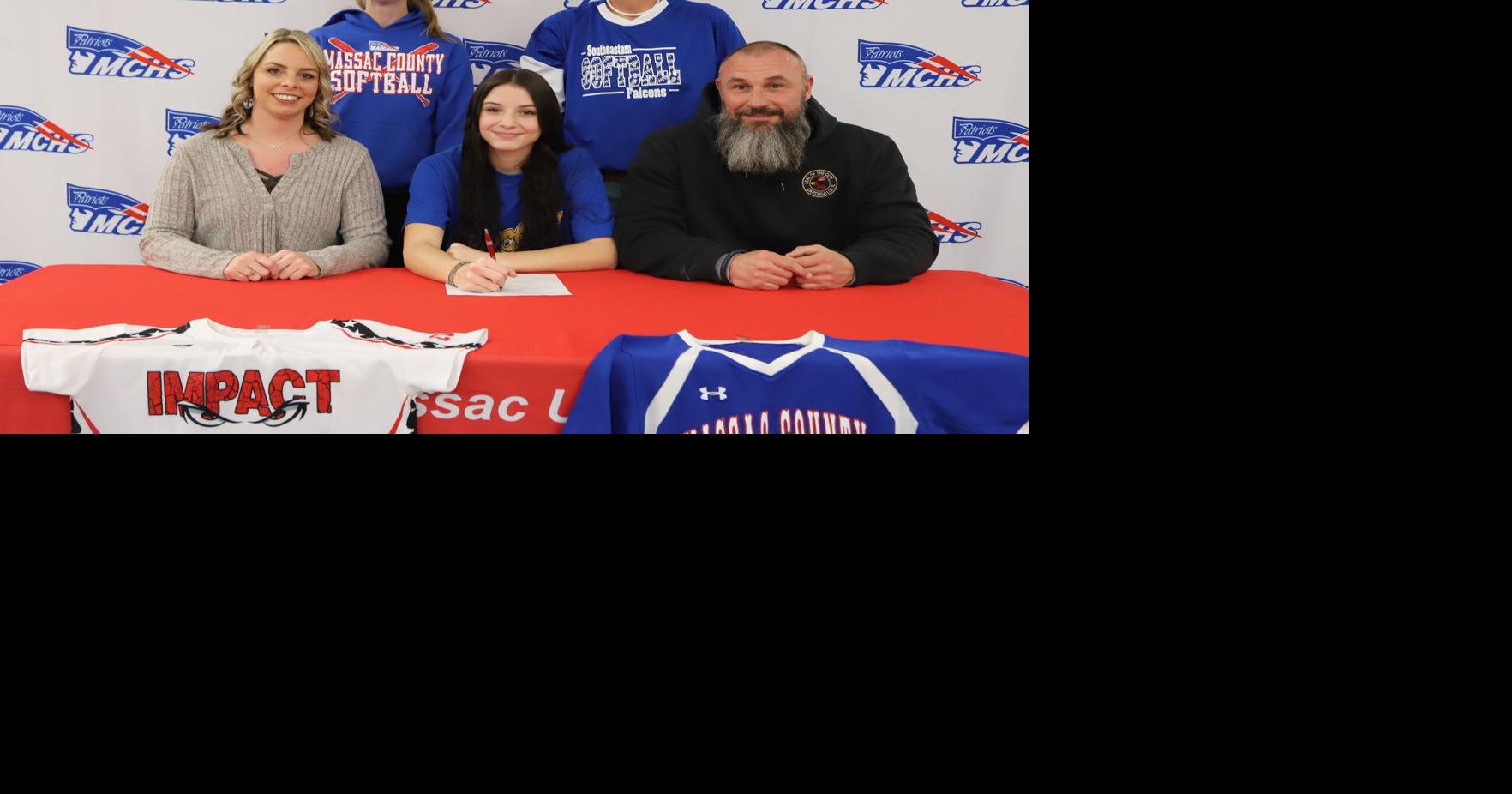 Lott signs with Falcons softball | Sports | metropolisplanet.com