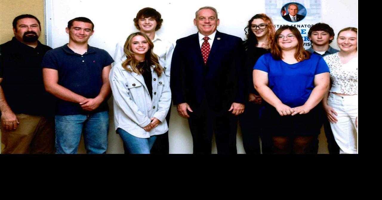 Fowler engages students in state government through Student Advisory ...