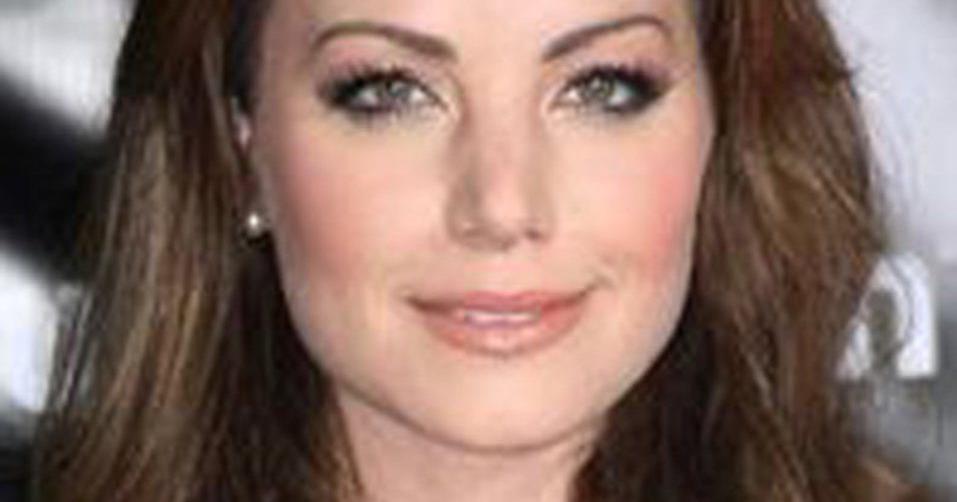 Celebrity guests: Erica Durance, Helen Slater and Katrina Law | News ...