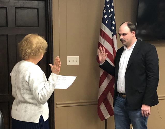 Ceremonies promote Wrye, swear-in Faughn | News | metropolisplanet.com