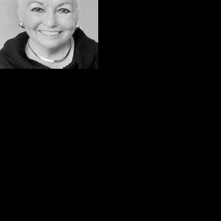 Susan Cummins | Obituaries | metropolisplanet.com