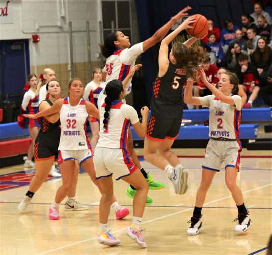 Lady Patriots clinch conference crown against Herrin | Sports ...