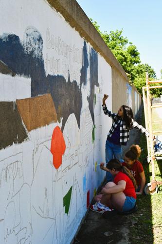 Brookport mural project taking special look at history, community ...