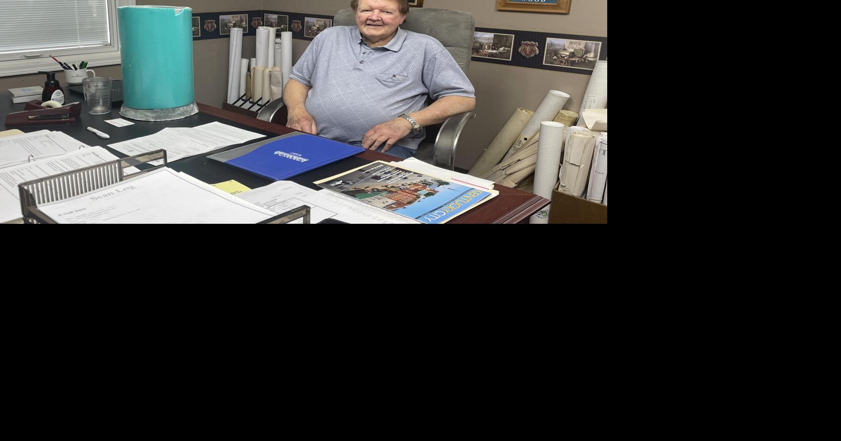 Mayor of Wingo serving his community since 1960 | | metropolisplanet.com