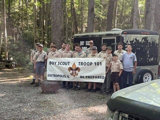 Troop 101 is proud to be in service to the community | News | metropolisplanet.com